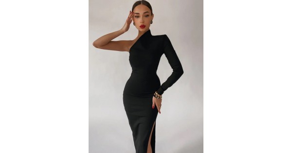 Черна рокля с един ръкав | JULIA